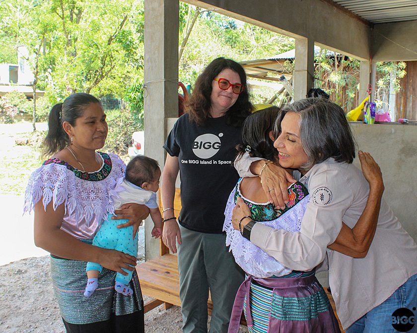 Pascual Castillo and Maria Esther Saut Finca La Fortaleza Chiapas ...